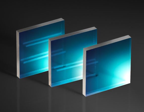 515nm, 10mm Square, Diffractive Vortex Phase Plate | Edmund Optics